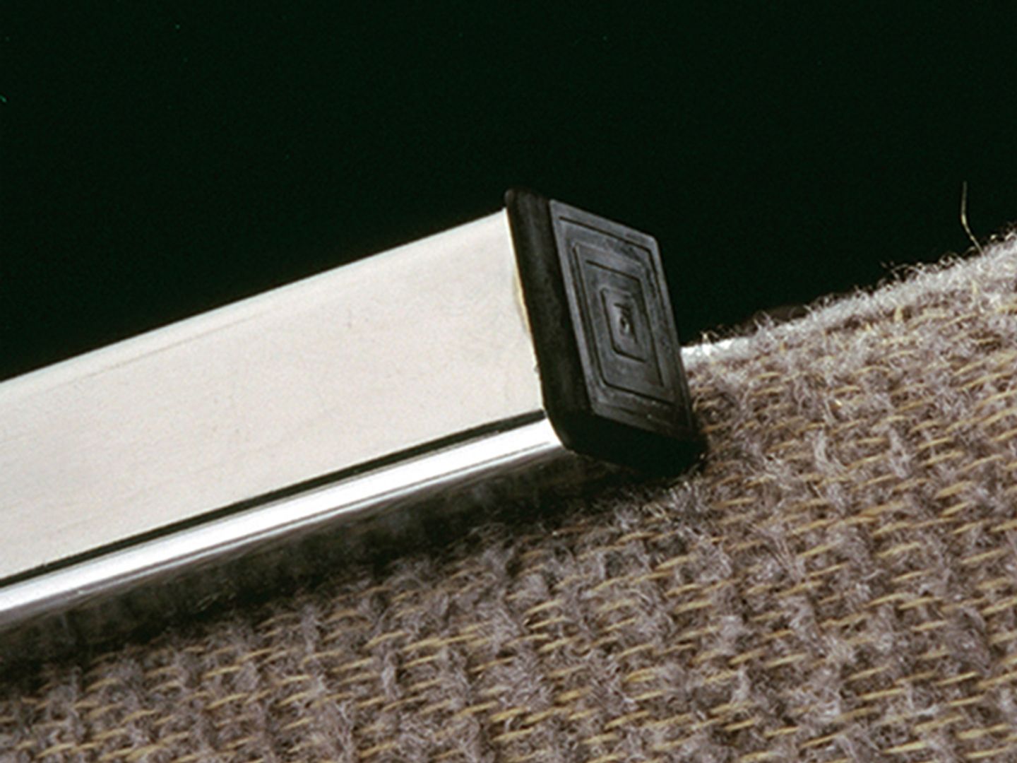 Finishing Plugs for Square Tubing | FP Series | Caplugs